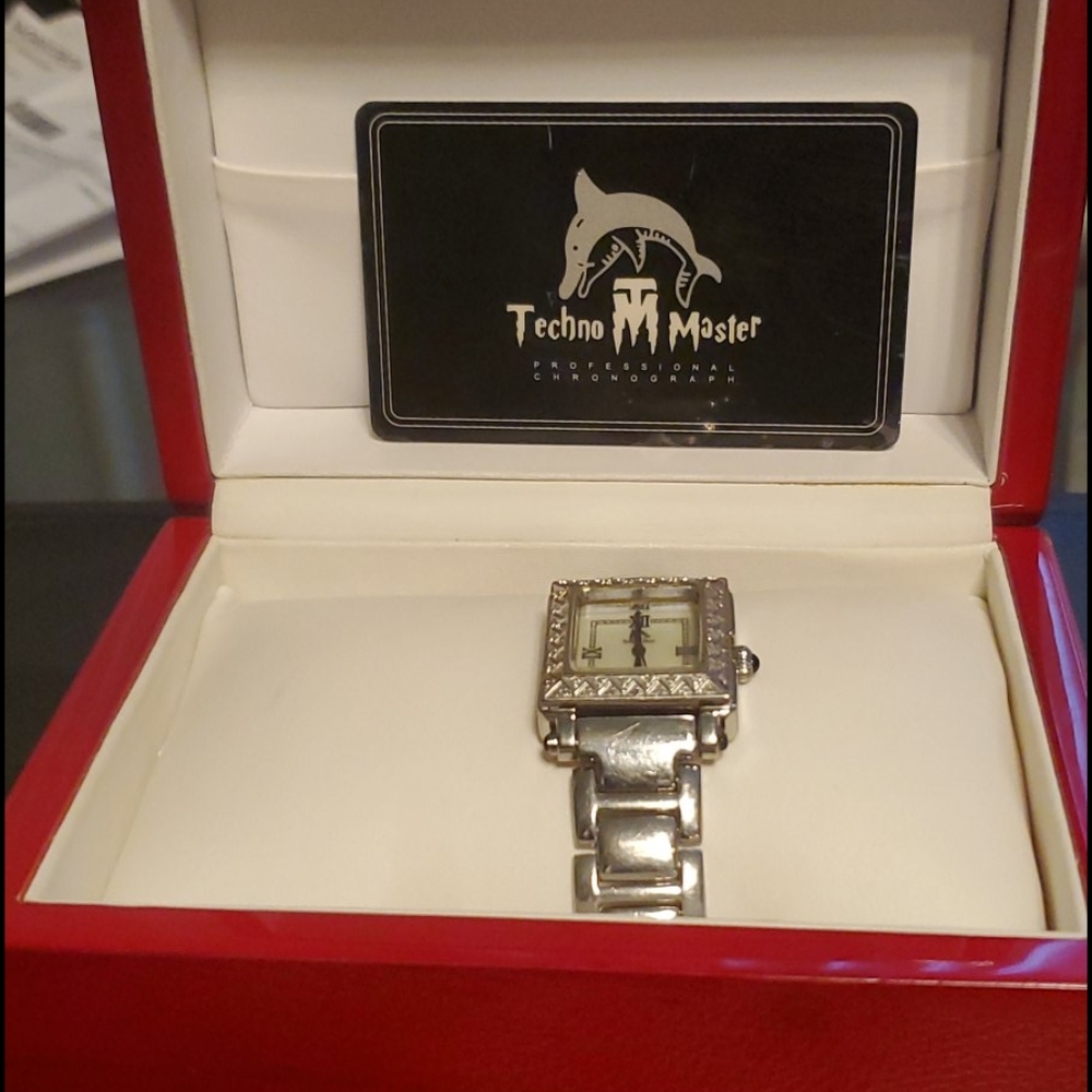 Techno Master Oyster Dial Face Watch - Gem